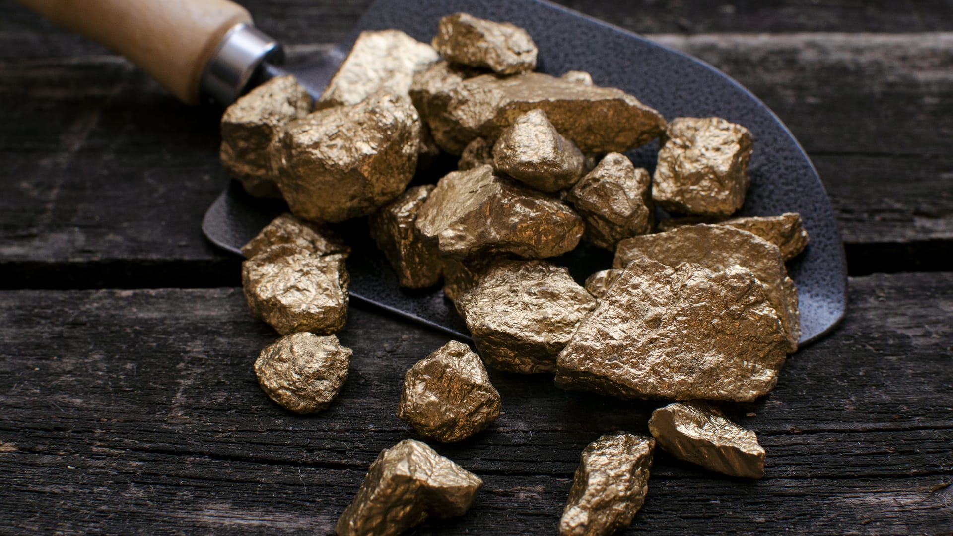 (Pulse Check #16) During a gold rush, sell shovels - Jason Duprat, MBA ...